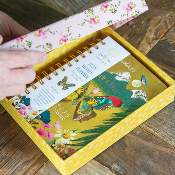 Calendars & Planners – Kelly Rae Roberts